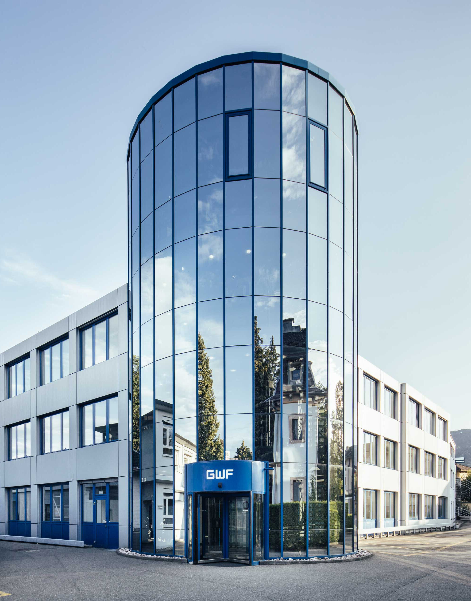 GWF baut den Hauptsitz in Luzern aus - GWF